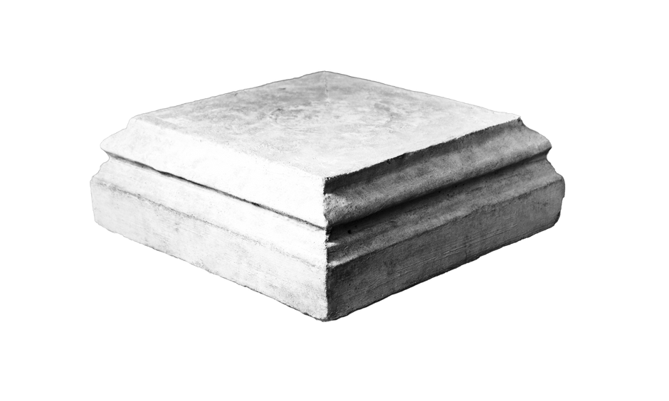 Column Caps & Bases – Classic Rock Face Block